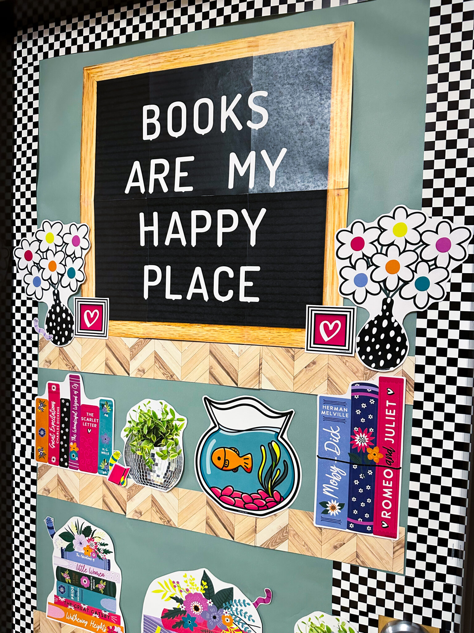 Reading and Library classroom decor for 2024